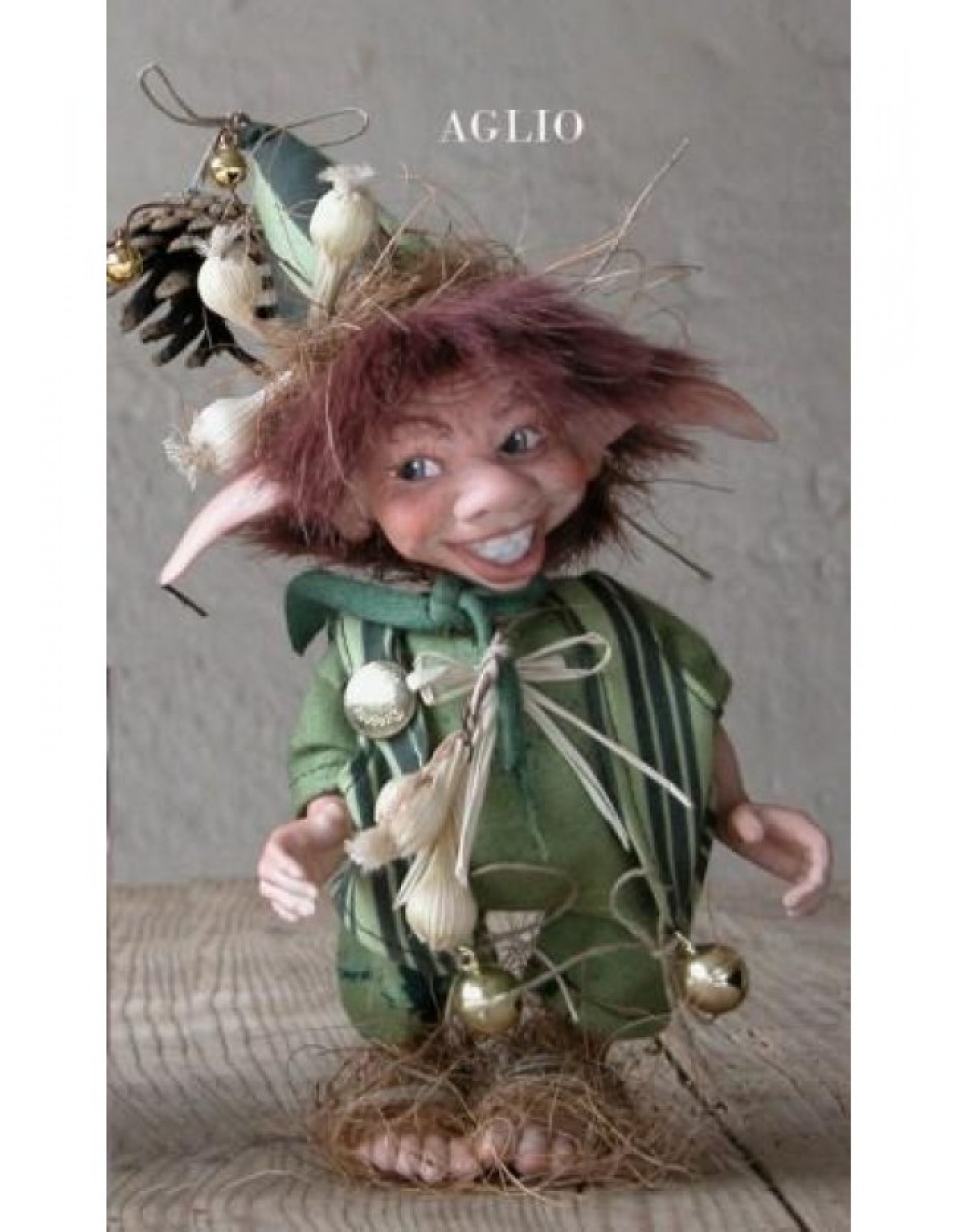 Garlic, porcelain doll
